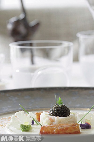 到時尚女王Chanel的跨界餐廳作客::BEIGE TOKYO - 景點+